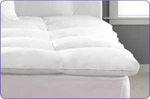 12 Best Feather Mattress Topper of 2023 & Buyer's Guide - Best Mattress ...